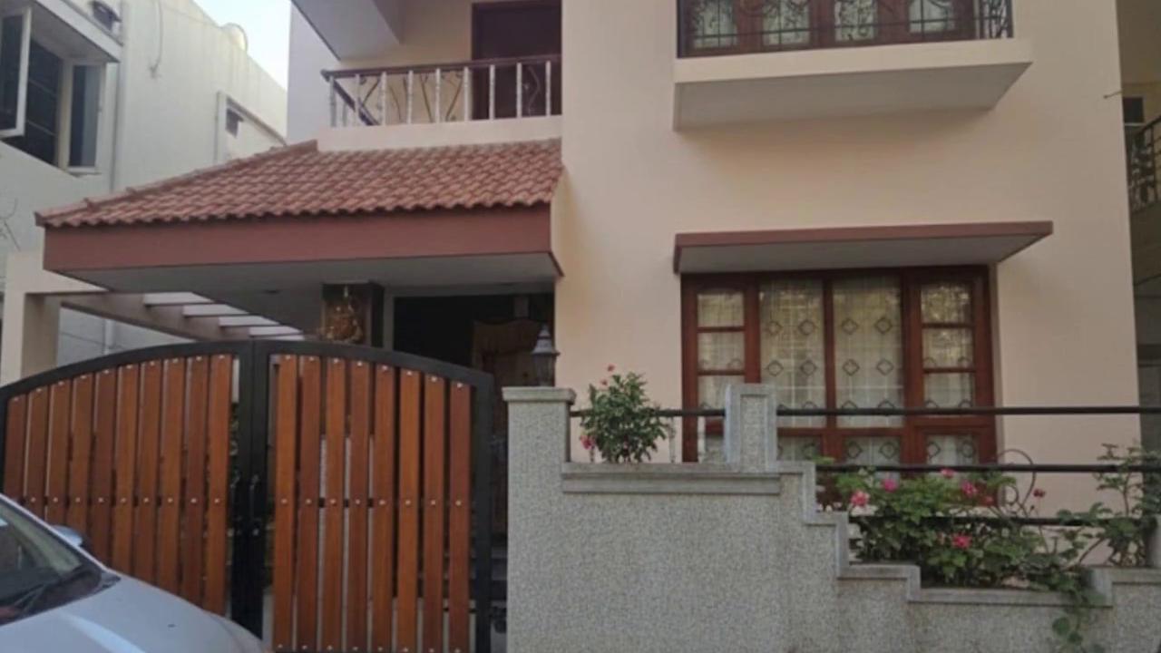 4 BHK 1220 Sqft Independent House for sale at Sanjaynagar, Bengaluru ...