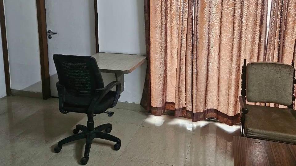 695 Sqft 1 BHK Flat for sale in Apollo DB City | Nipania, Indore ...